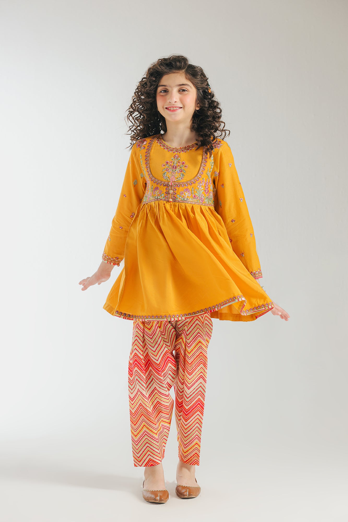 ETHNC KIDS - SUMMER COLLECTION 2025