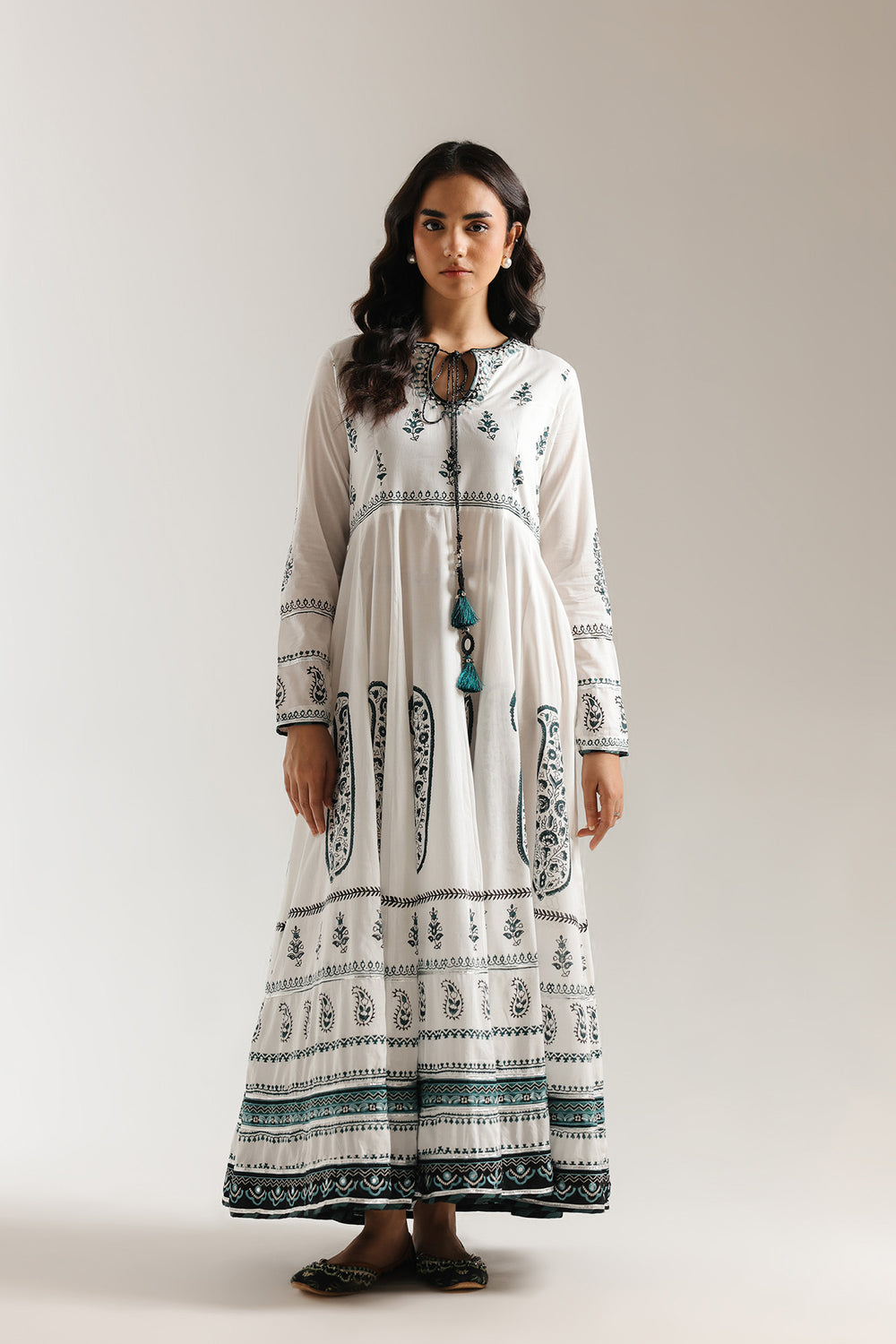 ETHNC WOMEN - SUMMER COLLECTION 2025