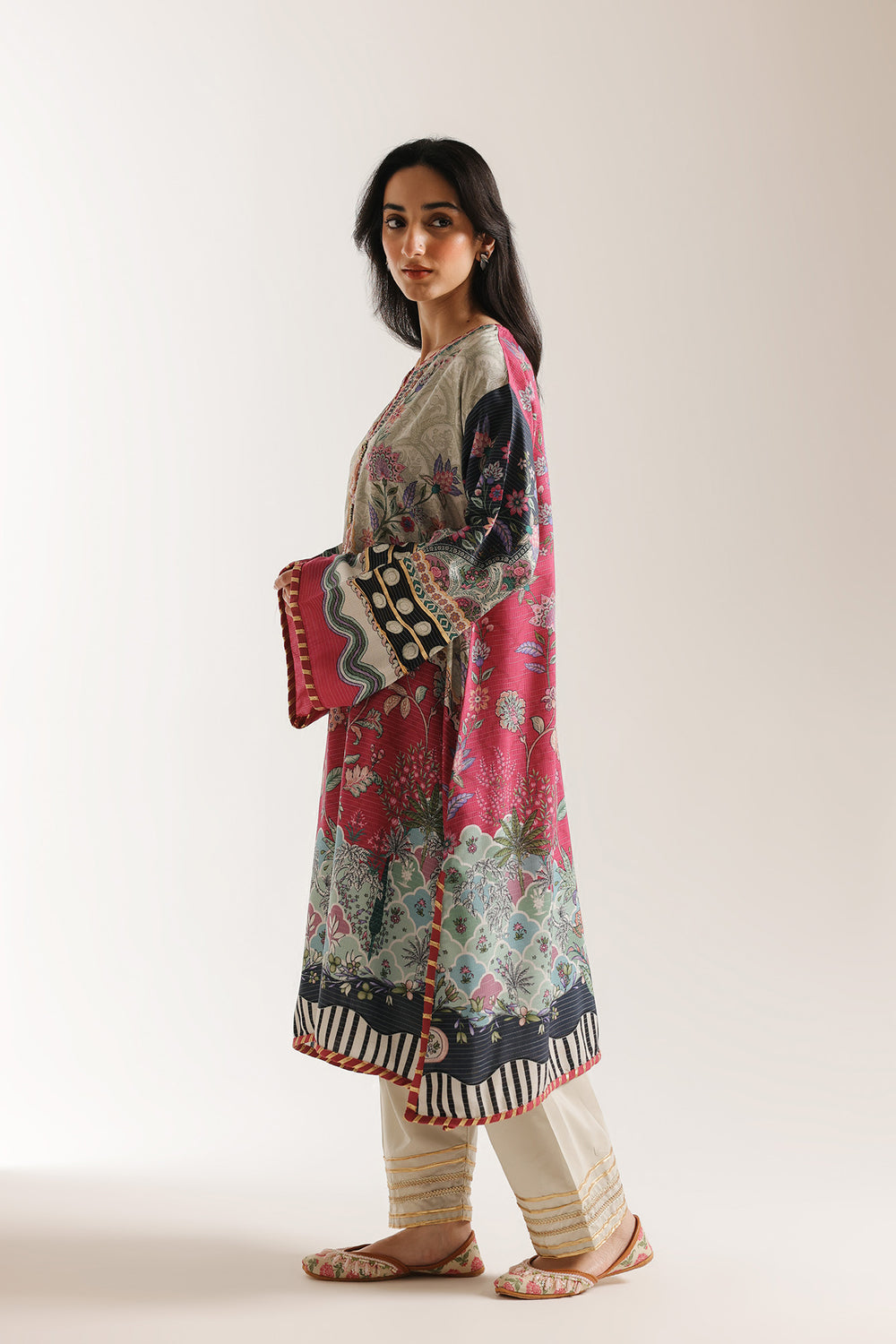 ETHNC WOMEN - WINTER COLLECTION 2025