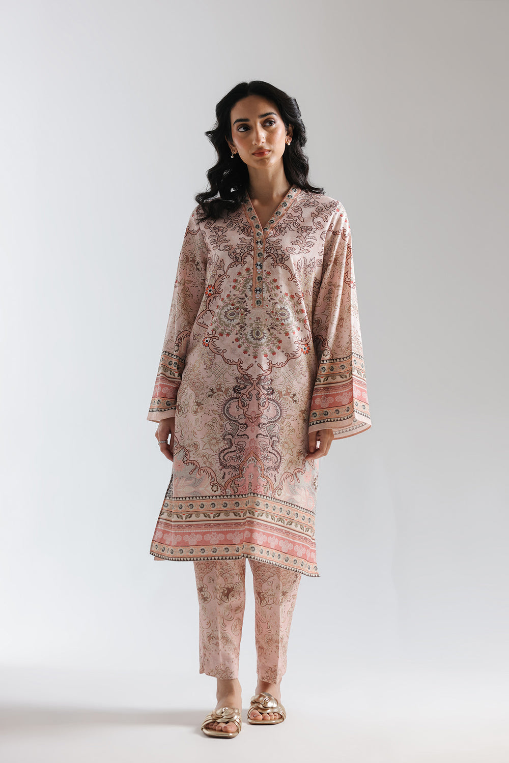 ETHNC WOMEN - SUMMER COLLECTION 2026