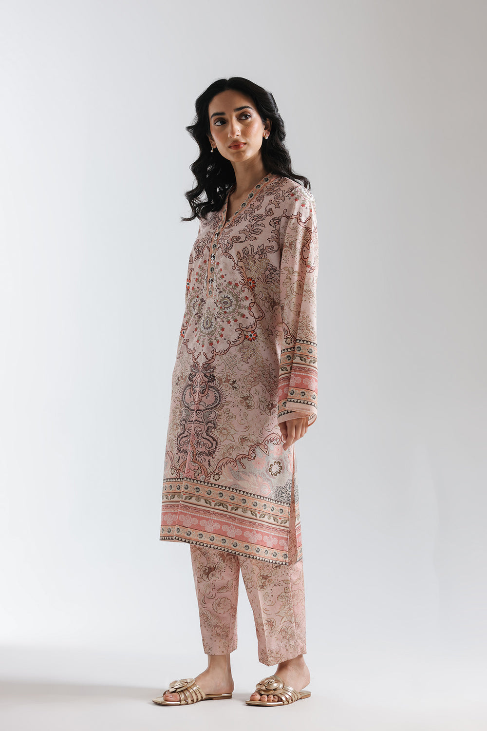 ETHNC WOMEN - SUMMER COLLECTION 2026